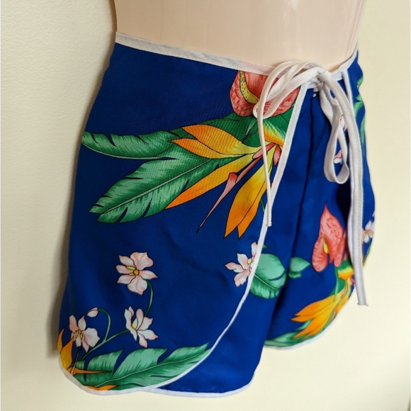 Vintage | Shorts | Vintage Hawaiian Short Overlay Wrap Shorts Womens ...